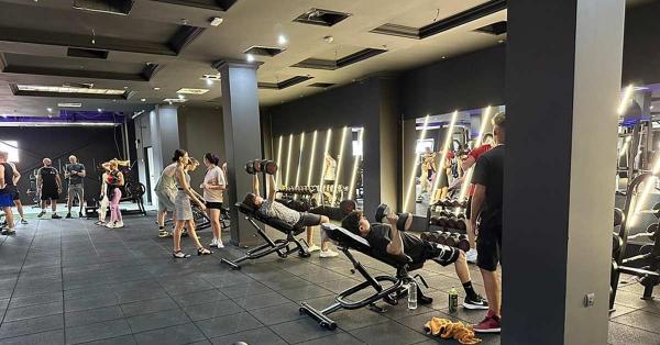 Barzz Fitness Deva Mall - orar, servicii, program